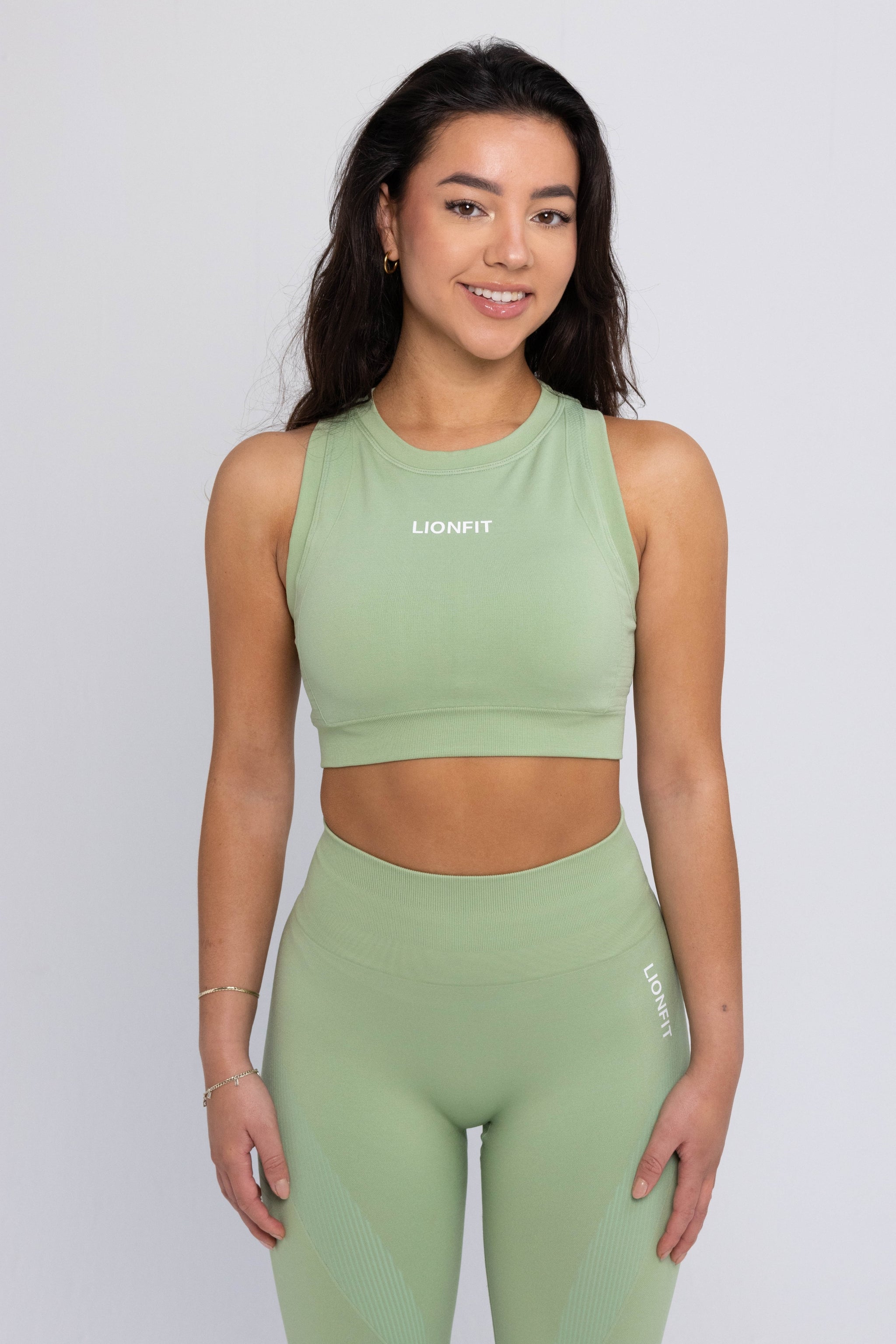 Leo High Neck Sports Bra Peridot Green